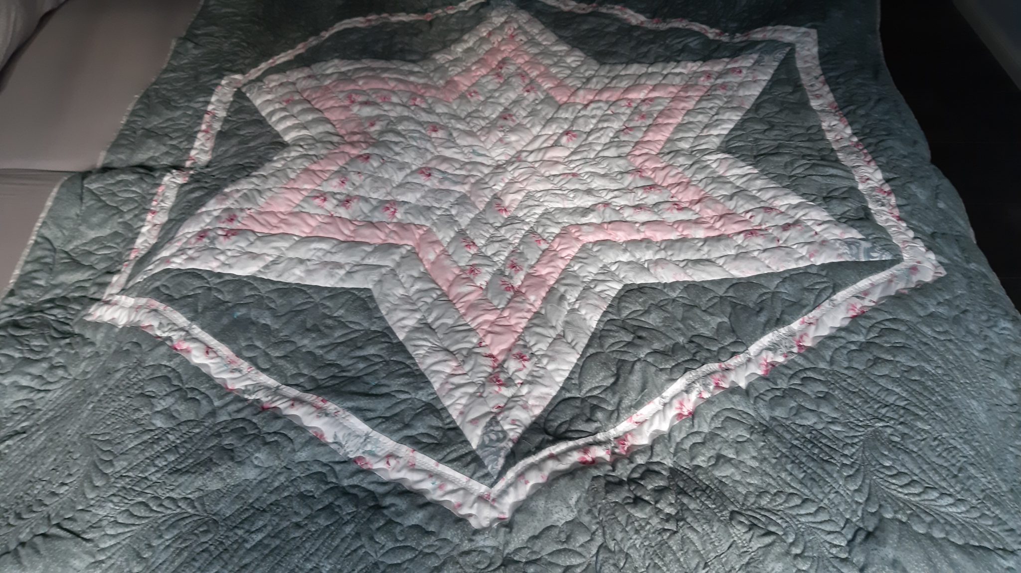 Quilt „Ashleys Rosen“ – Cotton Creative